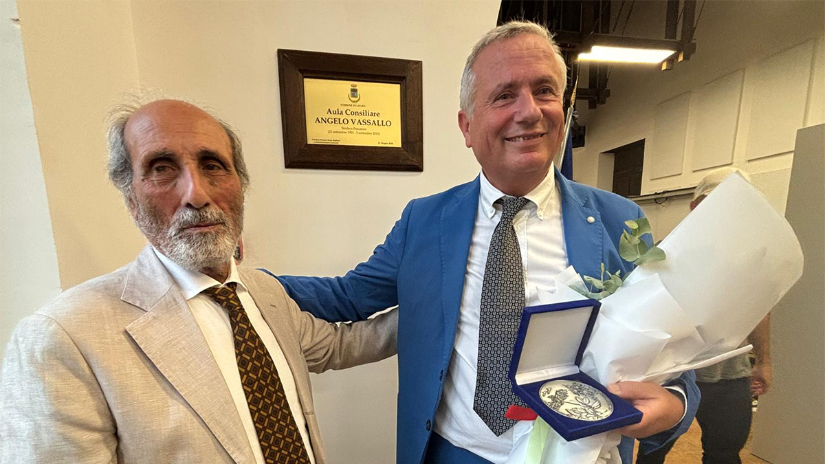 Inaugurata la Sala Consiliare, "Angelo Vassallo” al Palazzo Pignatelli ...